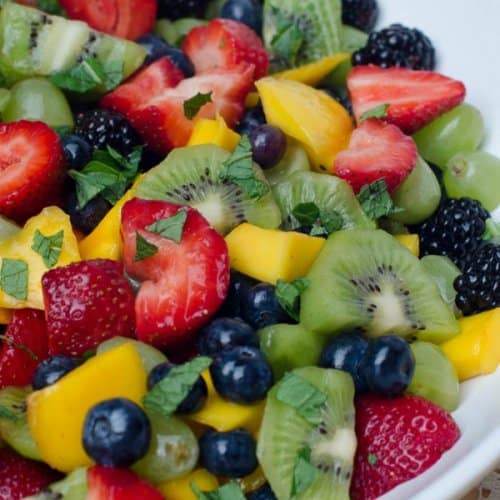 How to Make a Fruit Platter That Wows (With Tips and Dips!)