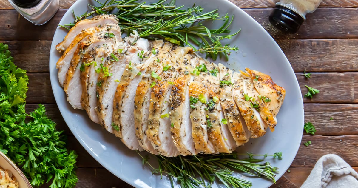 Roasted Turkey Breast with Gravy
