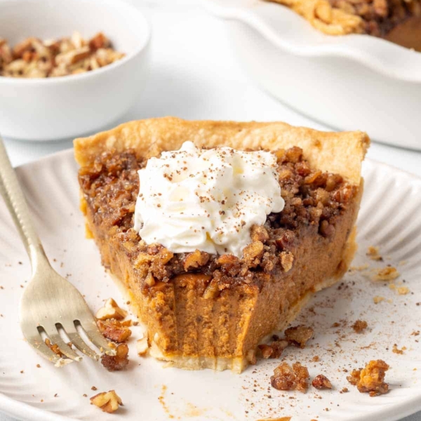 Praline Pumpkin Pie | Valerie's Kitchen